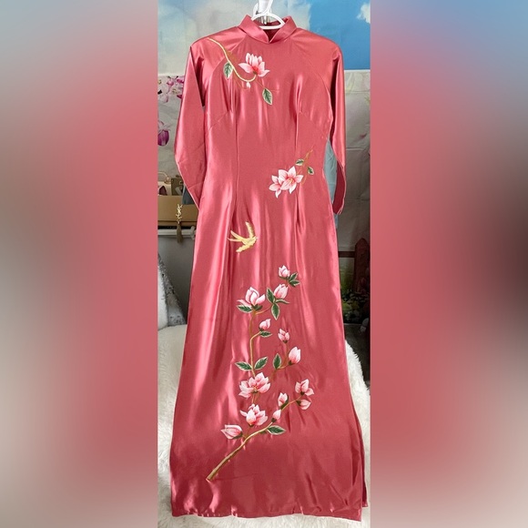 Ao Dais | Ao Dai Lua Valentino New Vietnamese Traditional Long Dress ...